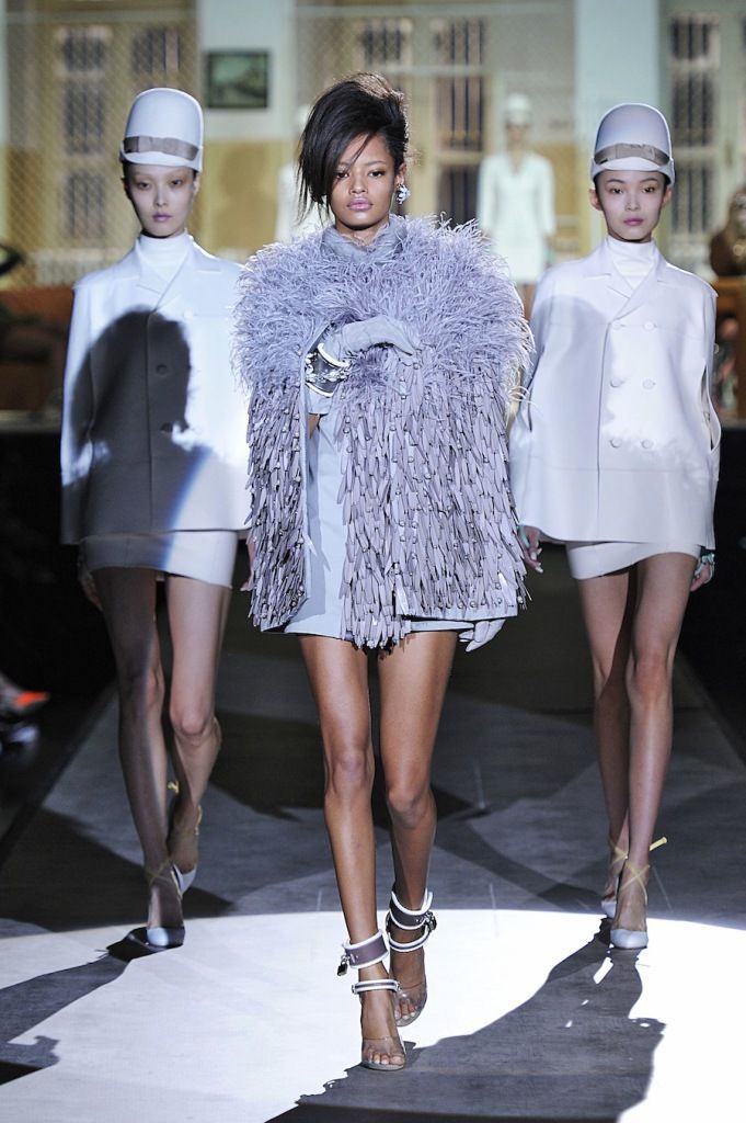 Dsquared² interrupted girls - Crem's Blog
