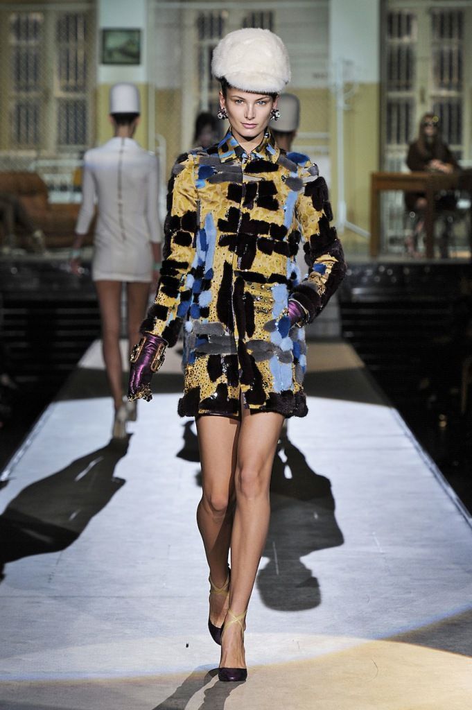 Dsquared² interrupted girls - Crem's Blog